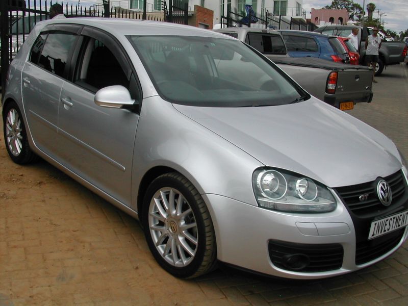 2005 Volkswagen Golf 5 for sale | 41 570 Km | Automatic transmission ...