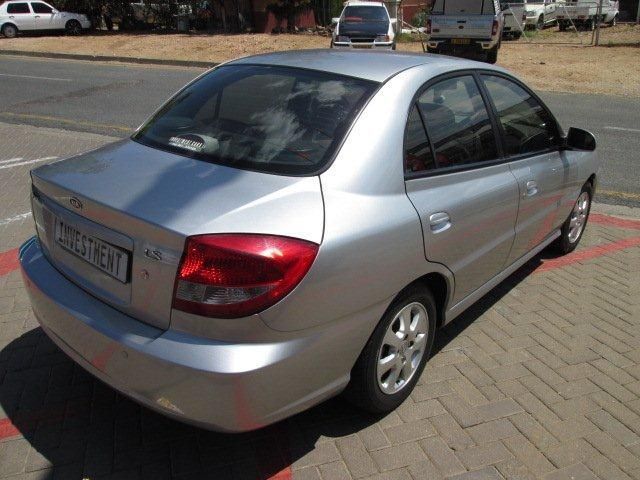 2005 Kia Rio for sale | 105 000 Km | Manual transmission - Investment Cars