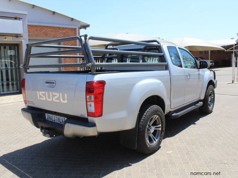 2014 Isuzu KB 300 D-TEC X-CAB 4X4 for sale | 132 000 Km | Manual ...
